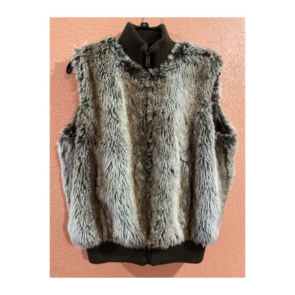 Powder River Outfitters Sft Faux Fur Zip Up Vest Line… - Gem